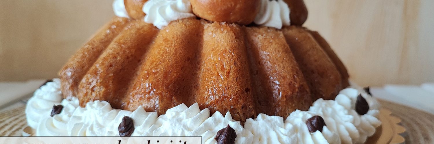 Torta baba' decorata con panna - Mamma e Bambini