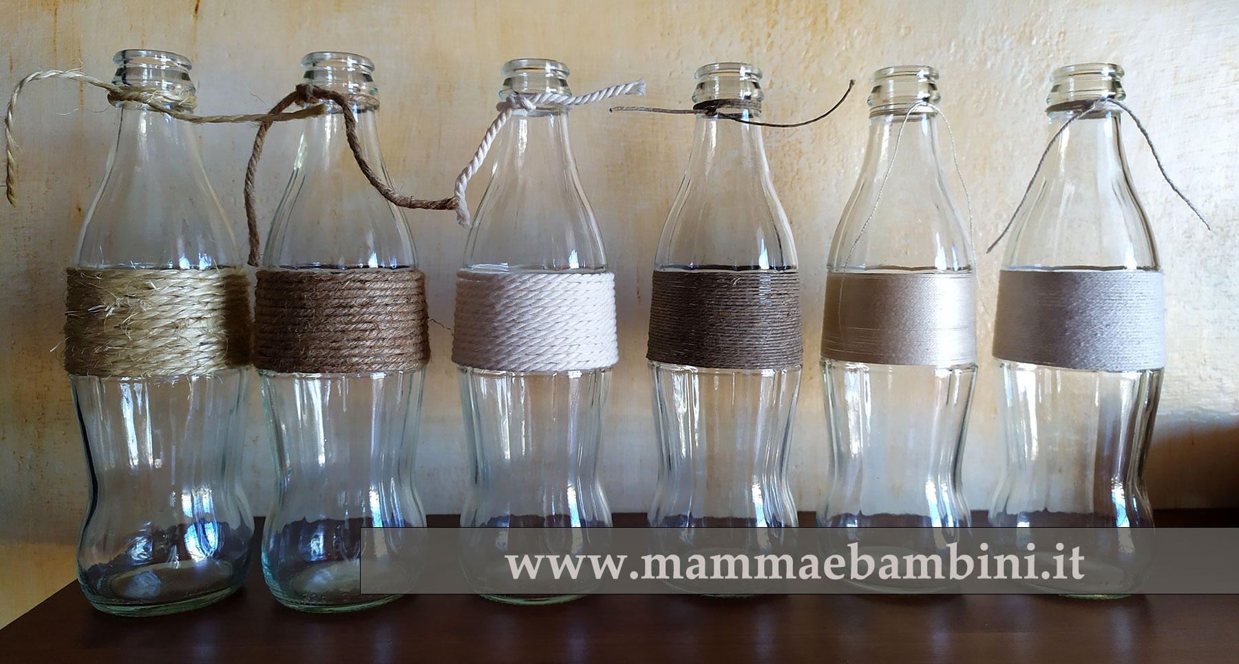 Decorare una bottiglia con lo spago - Mamma e Bambini