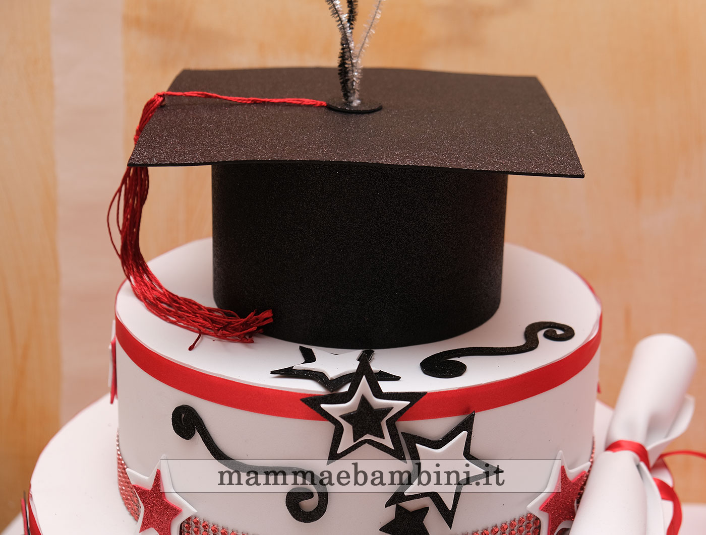 Torta laurea con tocco - Mamma e Bambini